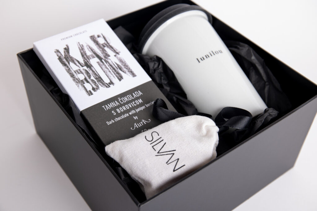 White & Black Box | Premium Box